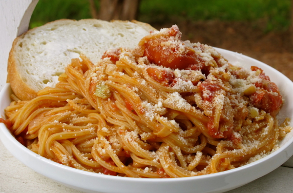 Artichoke & Two Tomato Spaghetti – Gazing In